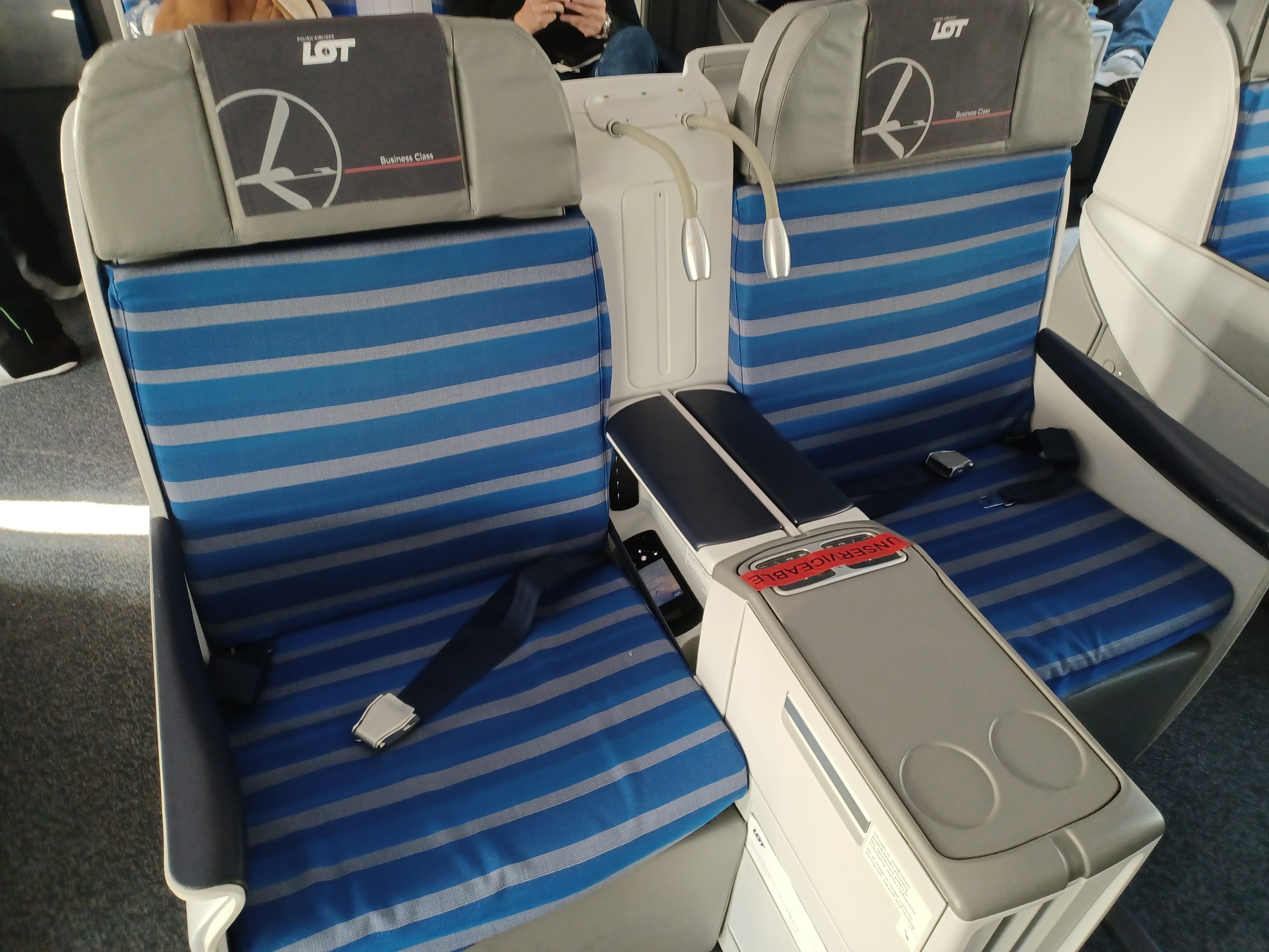 Flight review - LOT Business Class, Warsaw - Chicago - Rebel Flying