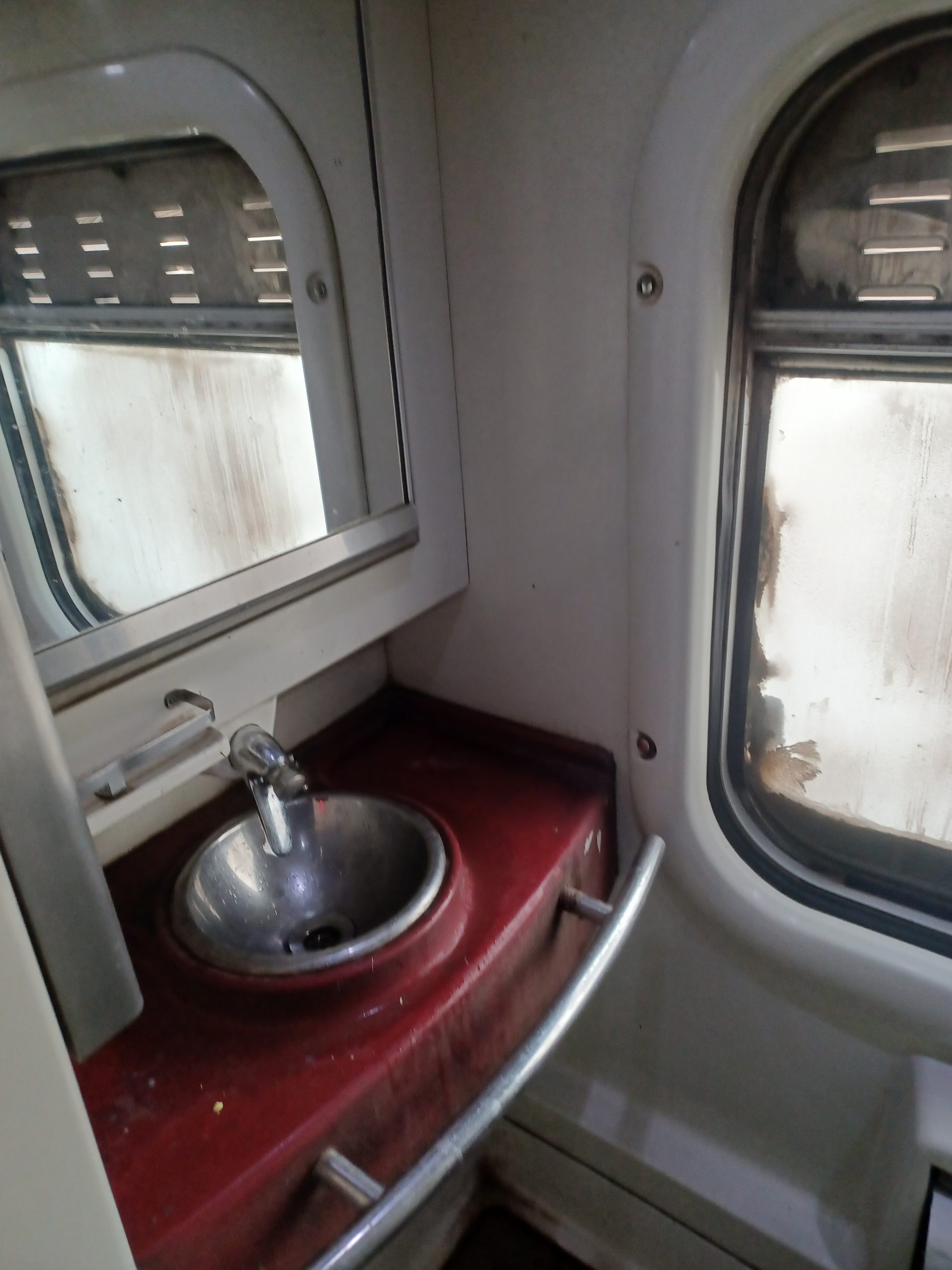 Trip Review - VIP Train, Aswan - Luxor, Egypt - Rebel Flying